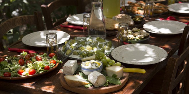 A Food Tour Of Israel’s Cities [Sponsored] - TC Jewfolk