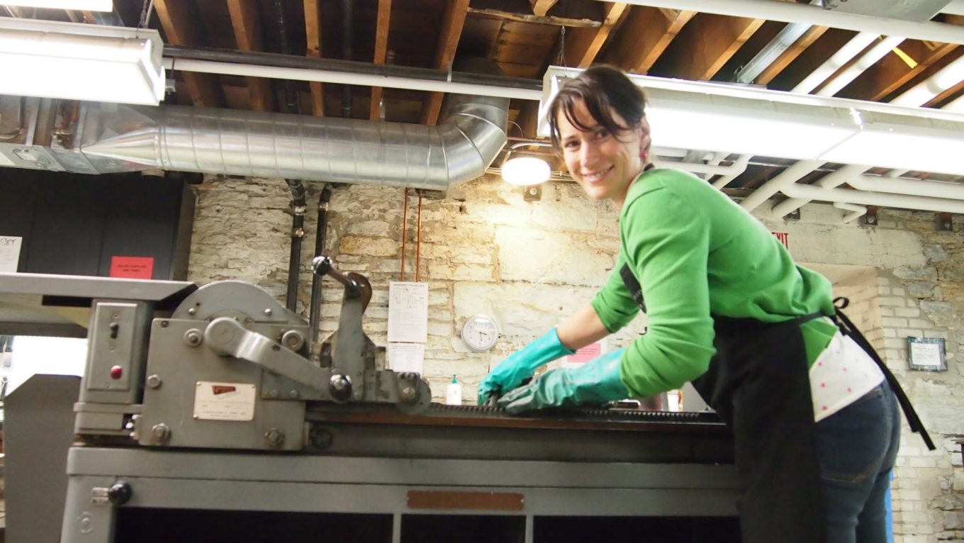 Robyn Awend Activates Community Through Gallery, Art - TC Jewfolk