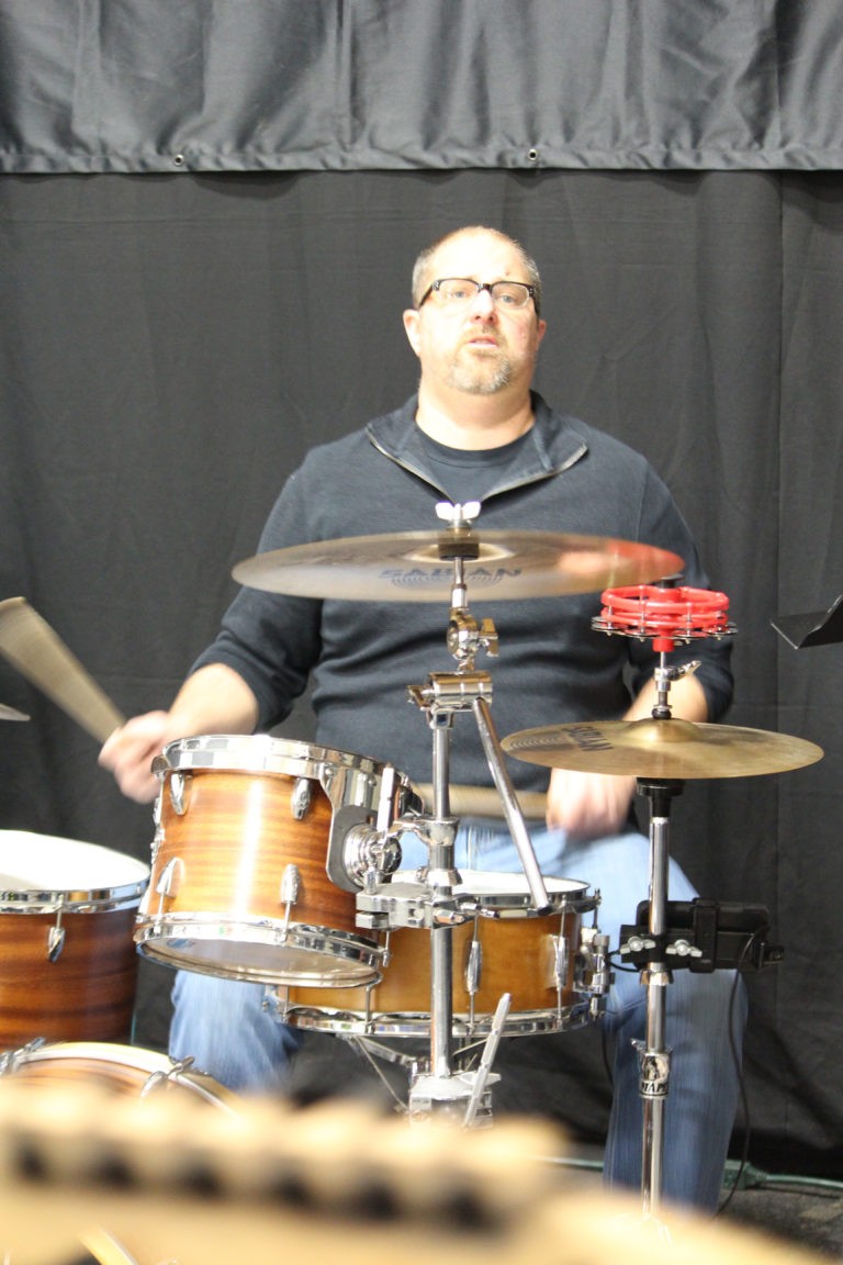 Who The Folk?! Stereo Kitchen - TC Jewfolk